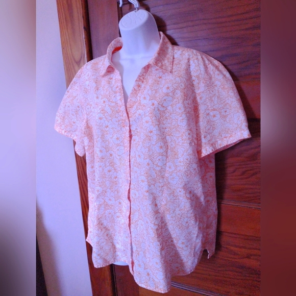 Basic Editions | Tops | Womens Short Sleeved Top | Poshmark